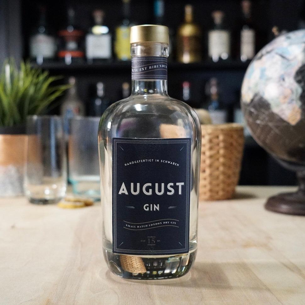 August Gin „Classic“| Ist einer der besten Deutschen Gins. | Zum Shop. — Deutschergin.de